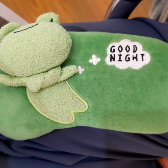 Accessories | Face Shields Block Out Light To Help Ease Sleep | Poshmark